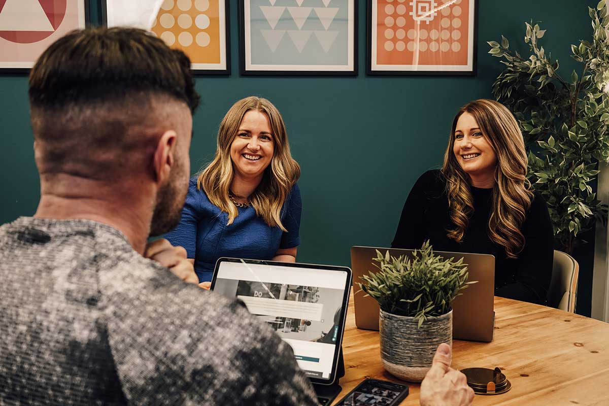 Social Media Campaign Management | MacMartin